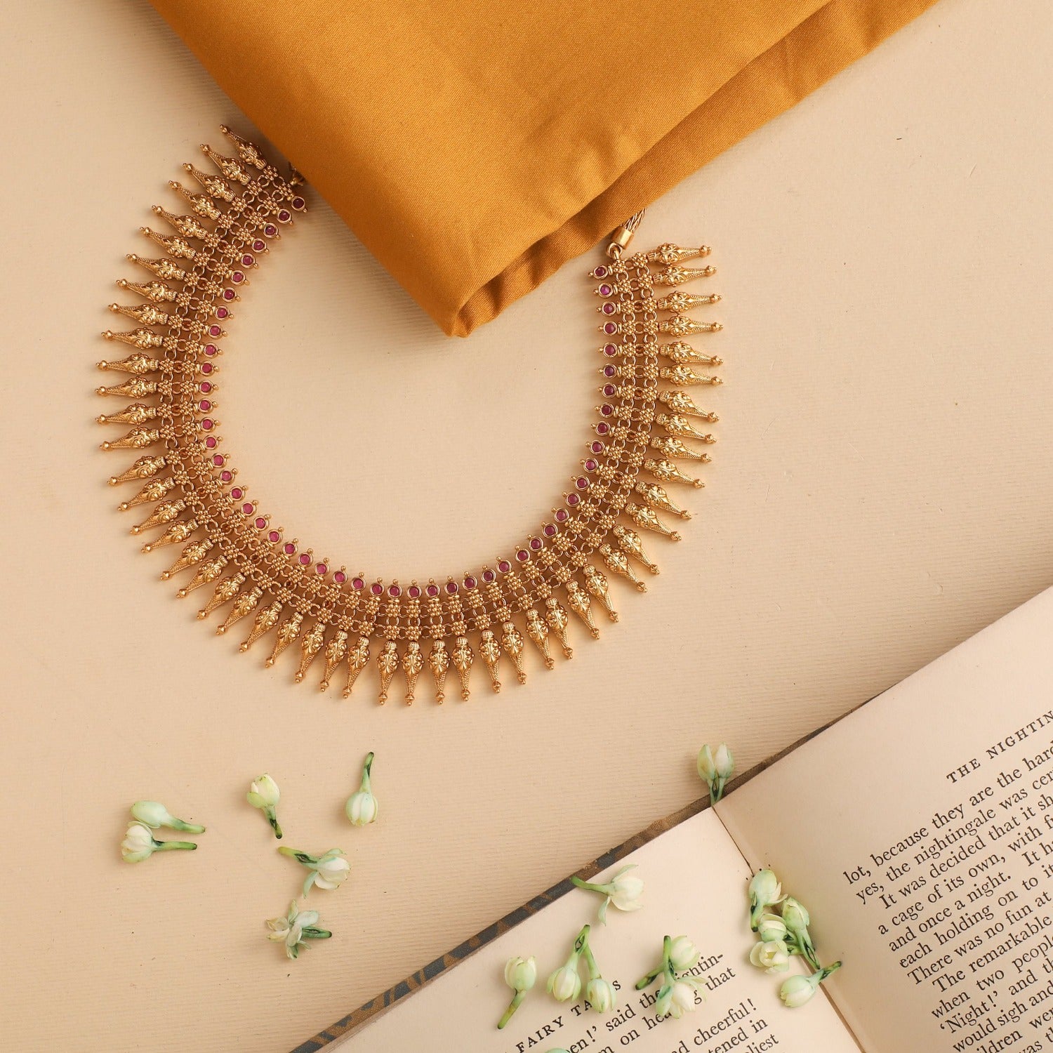 Chettinad necklace store